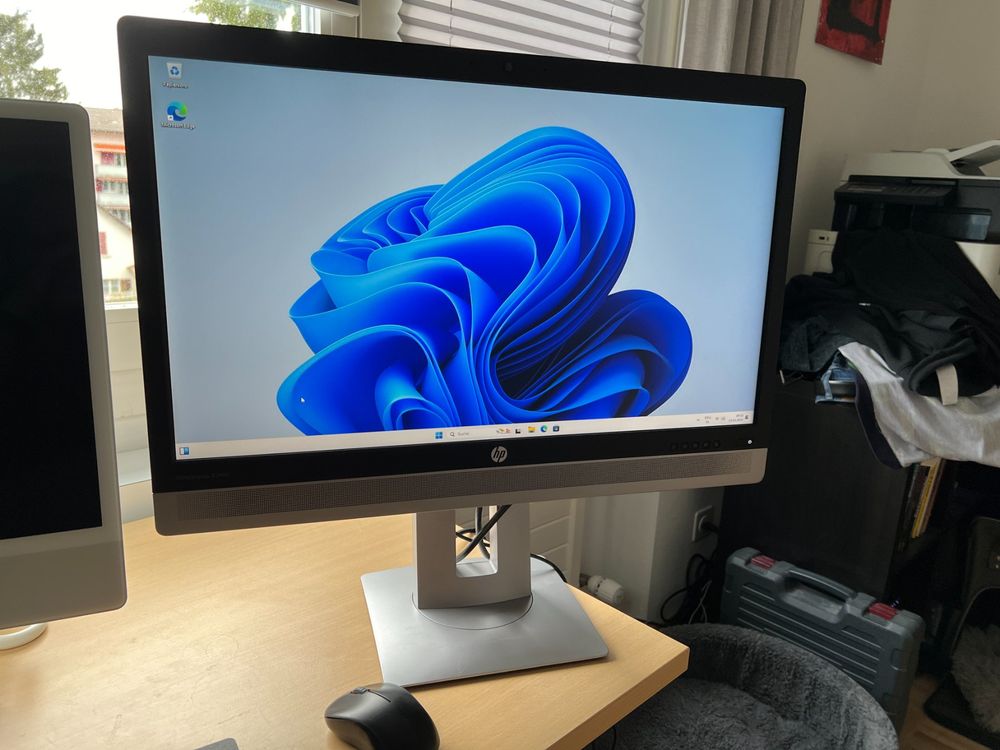 HP EliteDisplay E240c-23,8-Zoll-Videokonferenzmonitor | Kaufen auf Ricardo