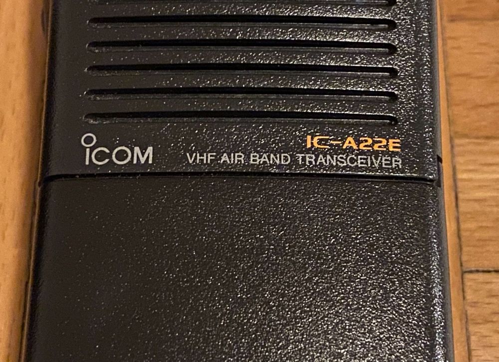 IC-A22E Air Band Transceiver (defekt?) | Kaufen auf Ricardo
