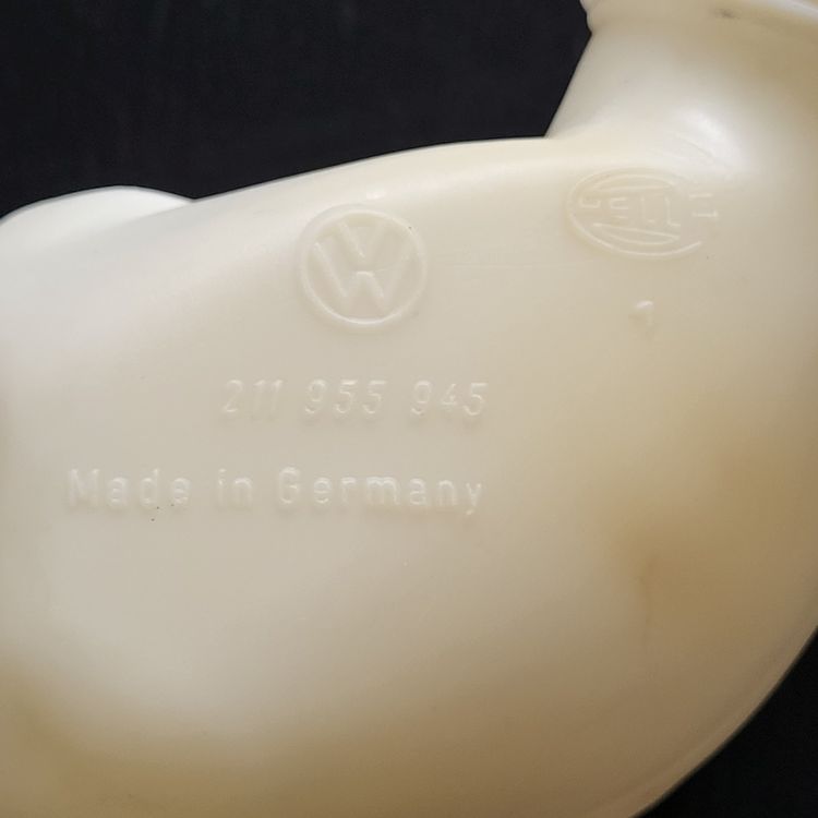 VW Bus Bully T2, Behälter Scheibenwasser (Defekt) in Stansstad für CHF ...