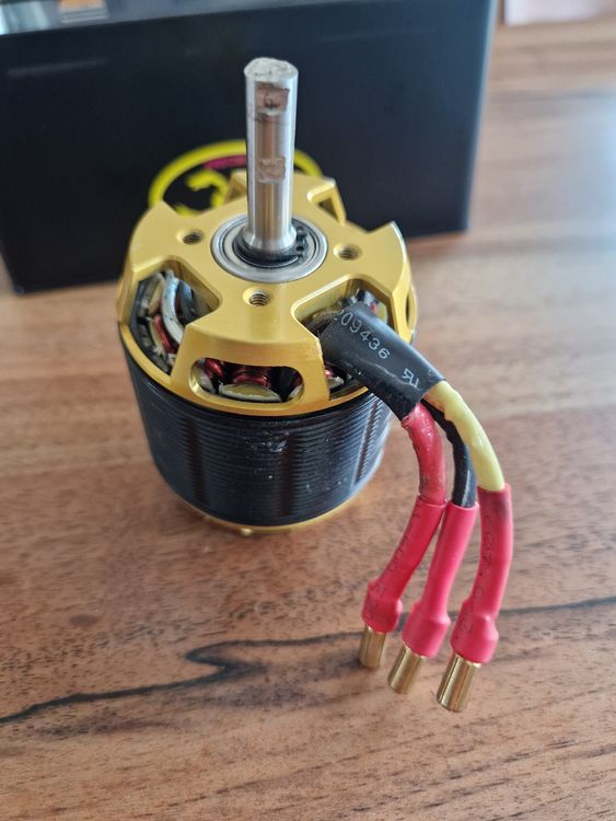 neuer Scorpion Motor HKIV-5035-380KV. für Heli oder Boot. (Neu (gemäss Beschreibung)) in St ...