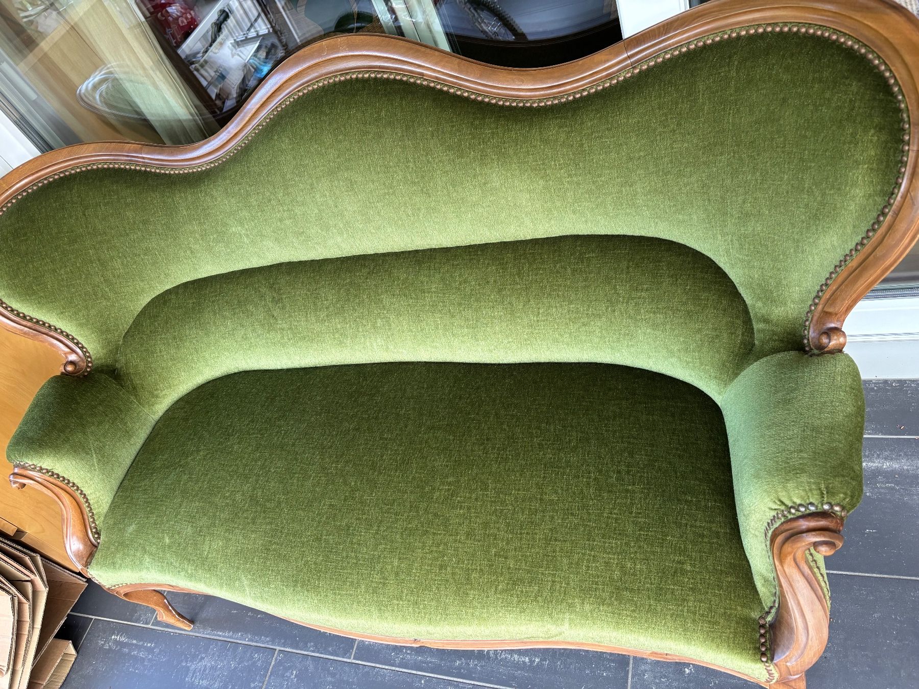 Vintage-Sofa im Biedermeier-Stil in top Zustand (Gebraucht) in Ziefen für CHF 100 – nur Abholung ...