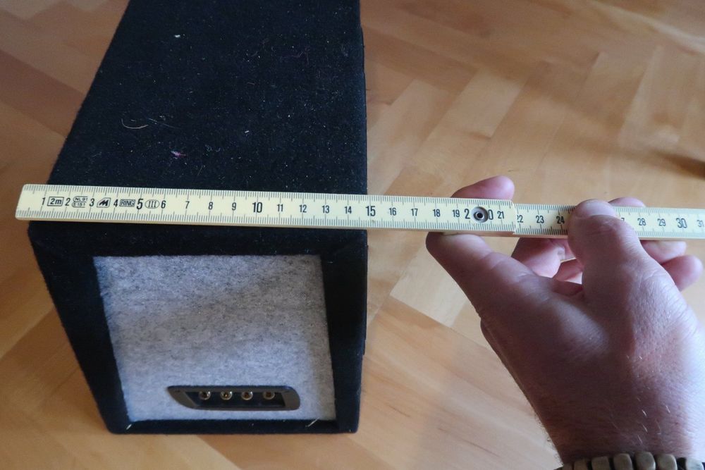 Subwoofer ALPINE Type E 12 ab 1.- ! (Gebraucht) in Vuadens für CHF 12 ...