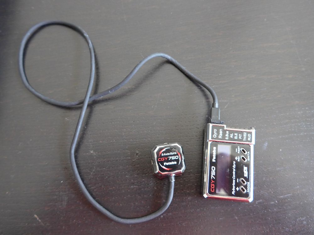Futaba Gyro CGY 750 (Gebraucht) in Genève für CHF 50 – mit Lieferung ...