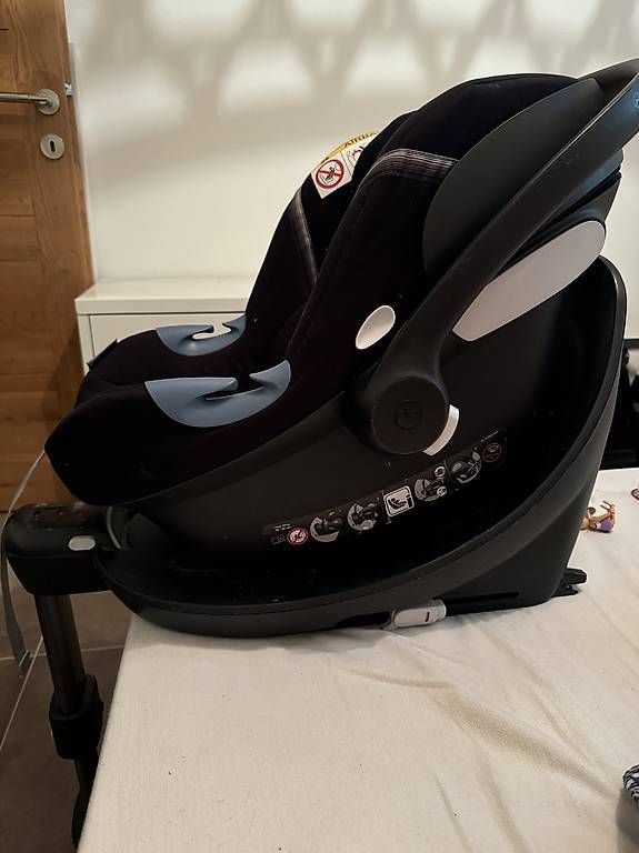 Cybex Isofix Base M