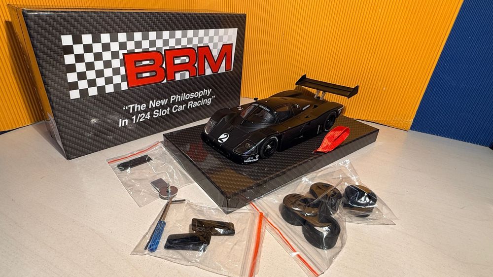 SAUBER Mercedes C9 «BLACK EDITION» von BRM 1:24 Schwarz Matt (Gebraucht ...