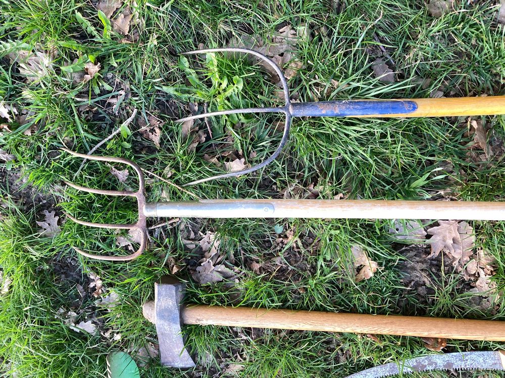 LOT GARTENWERKZEUGE,RECHEN,GABEL,SPATEN,SCHAUFEL,SÄGE,HAMMER | Kaufen ...