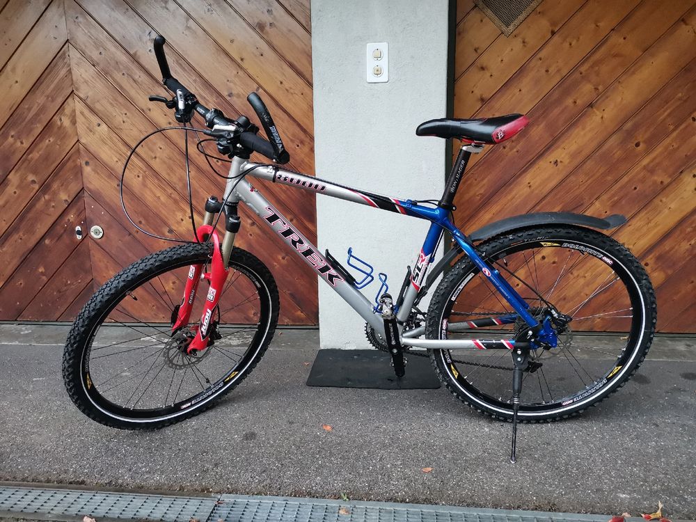 Trek 8000 Mountainbike (Defekt) in Zürich für CHF 23 – nur Abholung auf ...