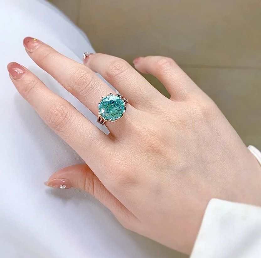 Bague en argent 925 Diamant Lab blue 2 ct. (D'occasion) à Genève pour ...