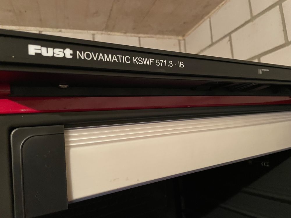 Weinkühlschrank Fust Novamatic KSWF 571.3 - IB (Gebraucht) in ...