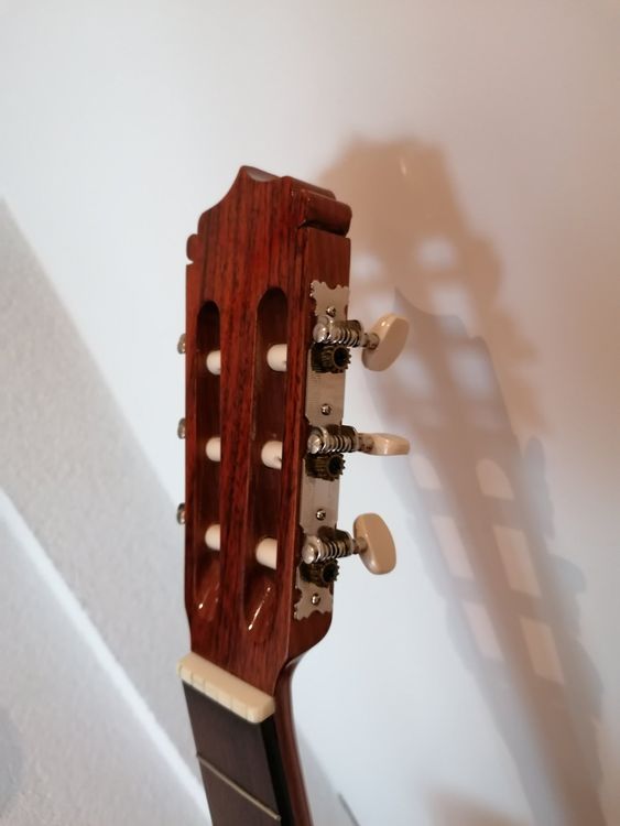 Klasische Gitarre Aria A550 mit original Gitarrentasche | Kaufen auf ...