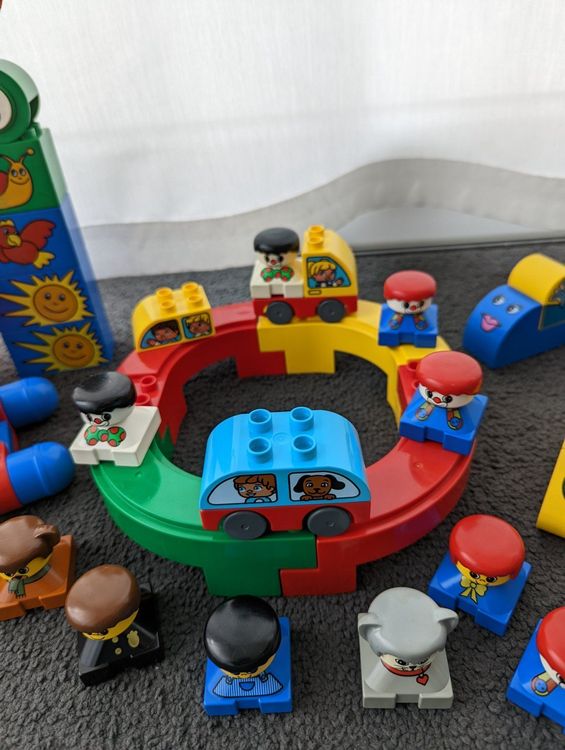 Lego DUPLO Vintage Figuren & Autobahn (Gebraucht) in Ormalingen für CHF ...