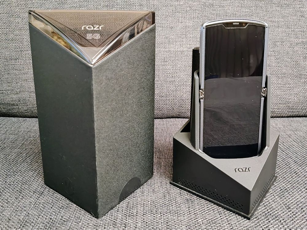 Motorola Razr 5G, 256 GB, Polished Graphite | Kaufen auf Ricardo