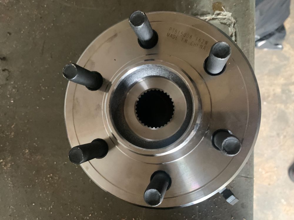 Dodge Durango Dakota Radnabe mit ABS Sensor (Gebraucht) in Port für CHF ...