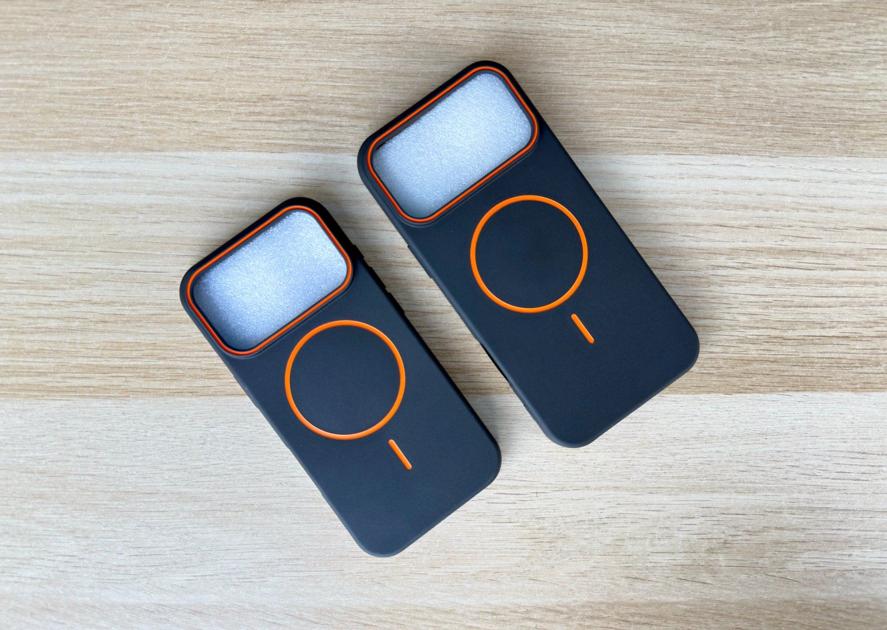 Coque iPhone 17 Pro et 17 Pro Max + protecteur d'écran- NEUF (Neuf avec ...