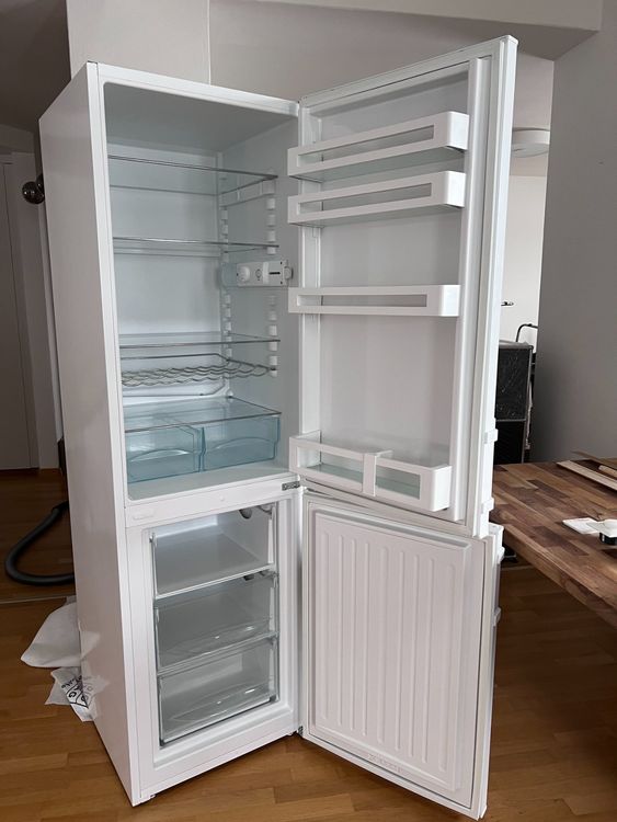 Elegantes Kuhl Gefrierkombination Gebraucht Bilder