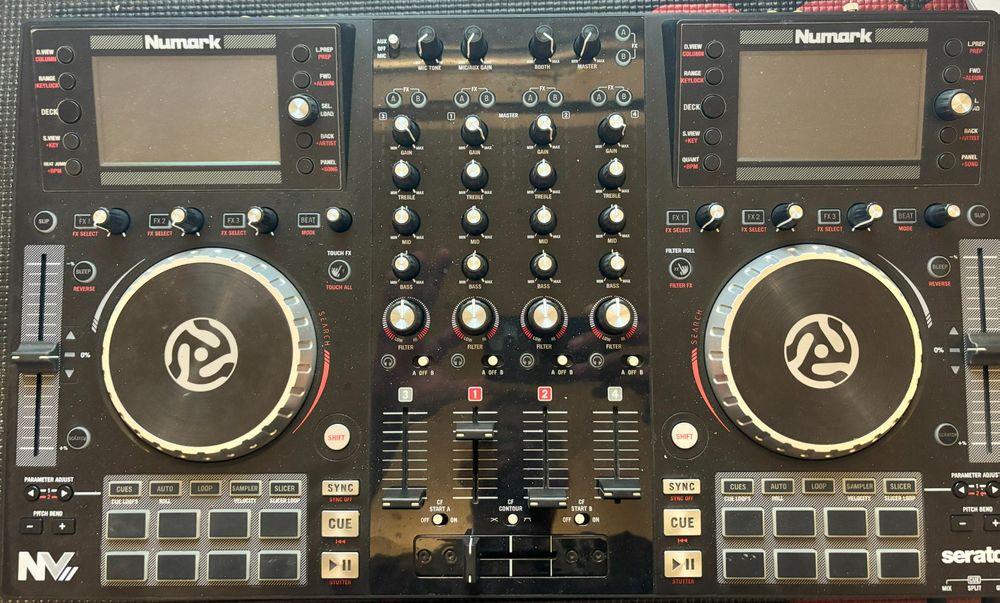 NUMARK NV intelligent dual Display Controller | Kaufen auf Ricardo