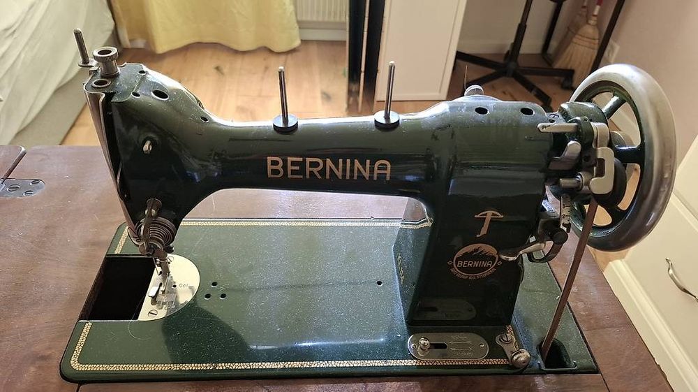 Bernina kl 114 Nähmaschine alt (Gebraucht) in Uetendorf für CHF 70 ...
