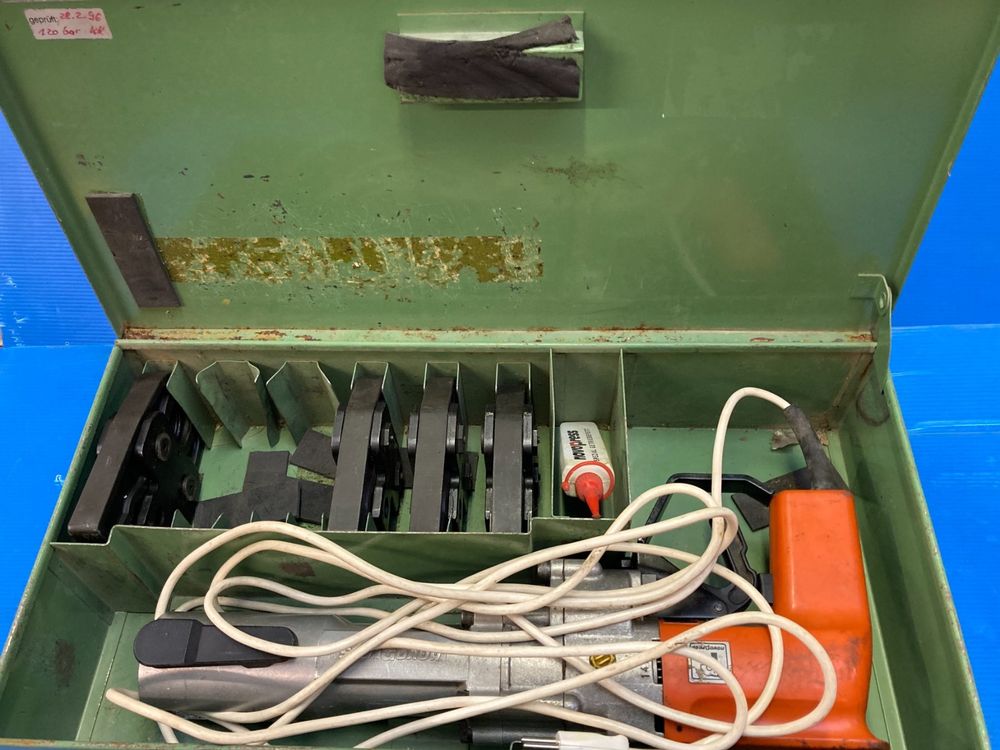 Pressmaschine mit Backen (Gebraucht) in Wiesendangen für CHF 420 – nur ...