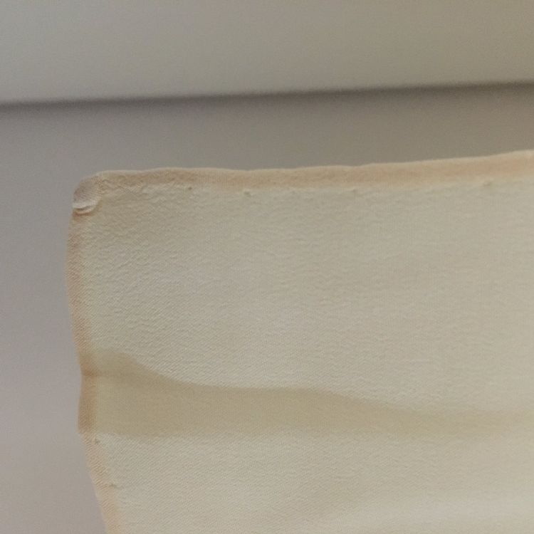 Damenschal 100%Seide, 81.5x 86.5 cm,, NEU VERKAUF ab23.12.25 (Neu ...