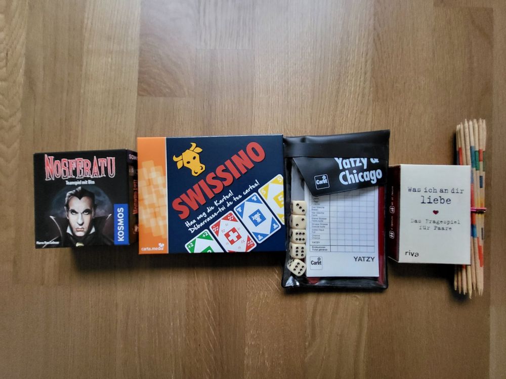 Brettspiele Set: Swissino, Nosferatu, Yatzy, Fragespiel (Gebraucht) in ...