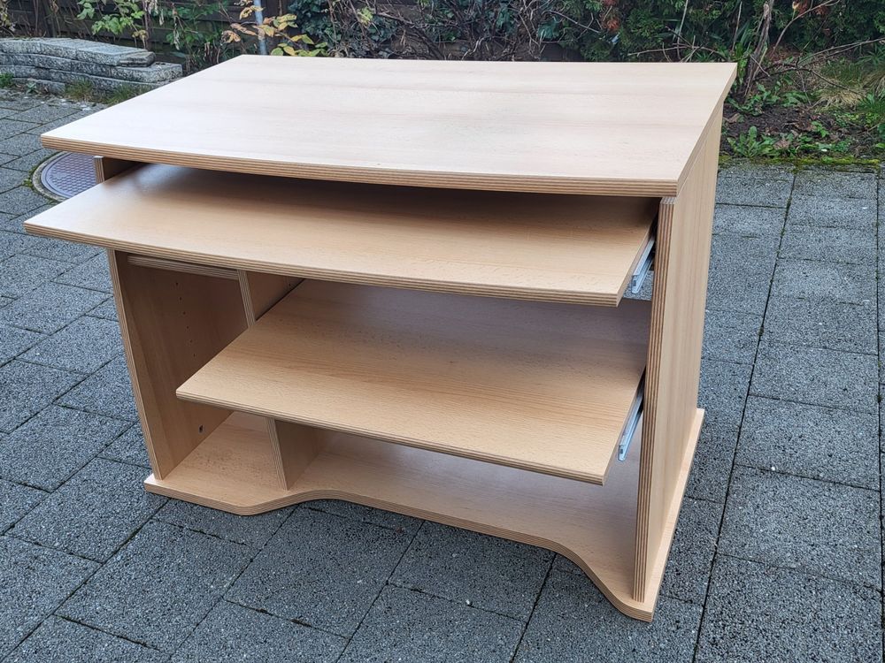 Computertisch (Gebraucht) in Oberburg für CHF 5 – nur Abholung auf ...