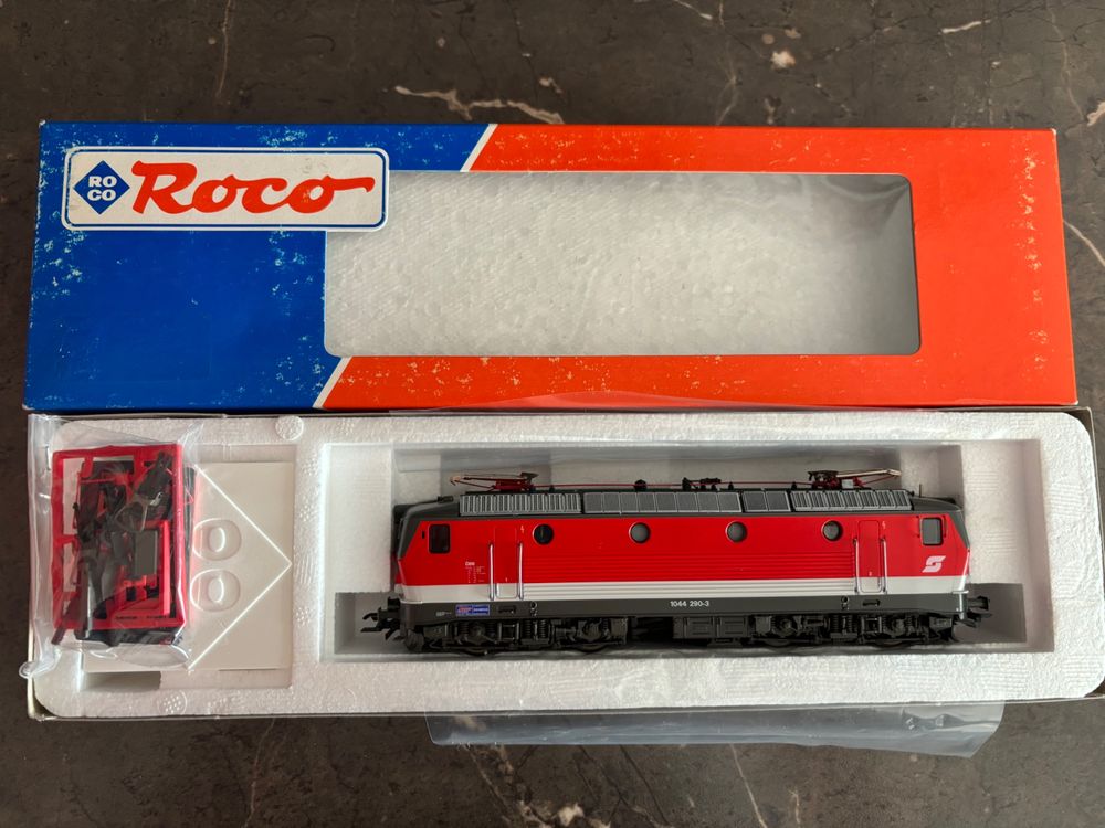 Roco 69580 ELok BR 1044 ÖBB (Neu und originalverpackt) in für CHF 134 ...