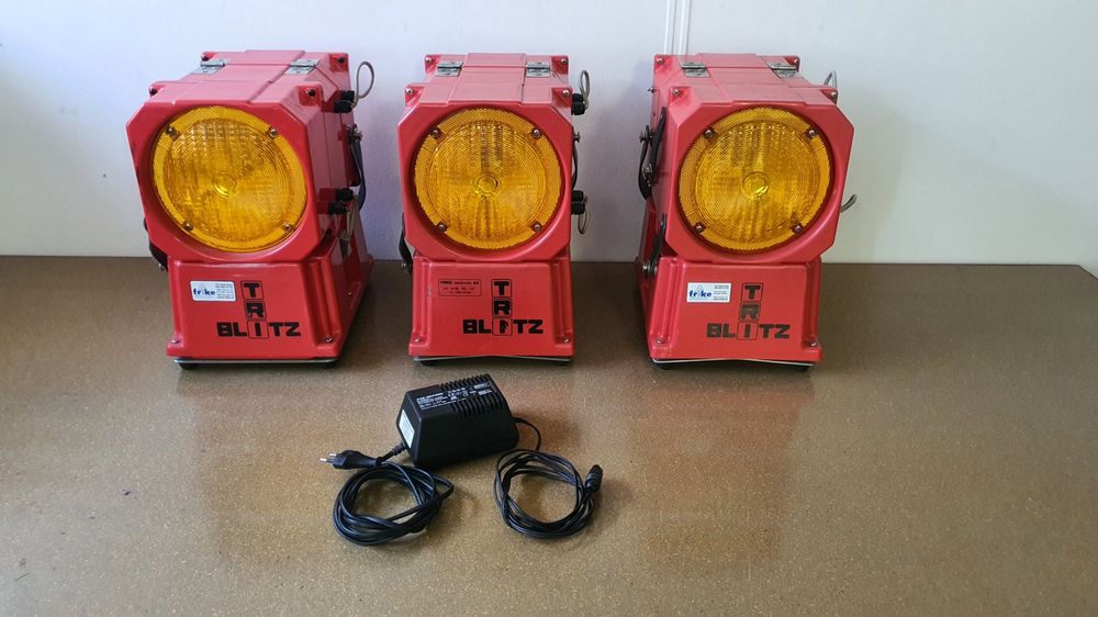 3 Stück Triblitz Signalleuchte Blitzleuchte Signallampe (Gebraucht) in ...