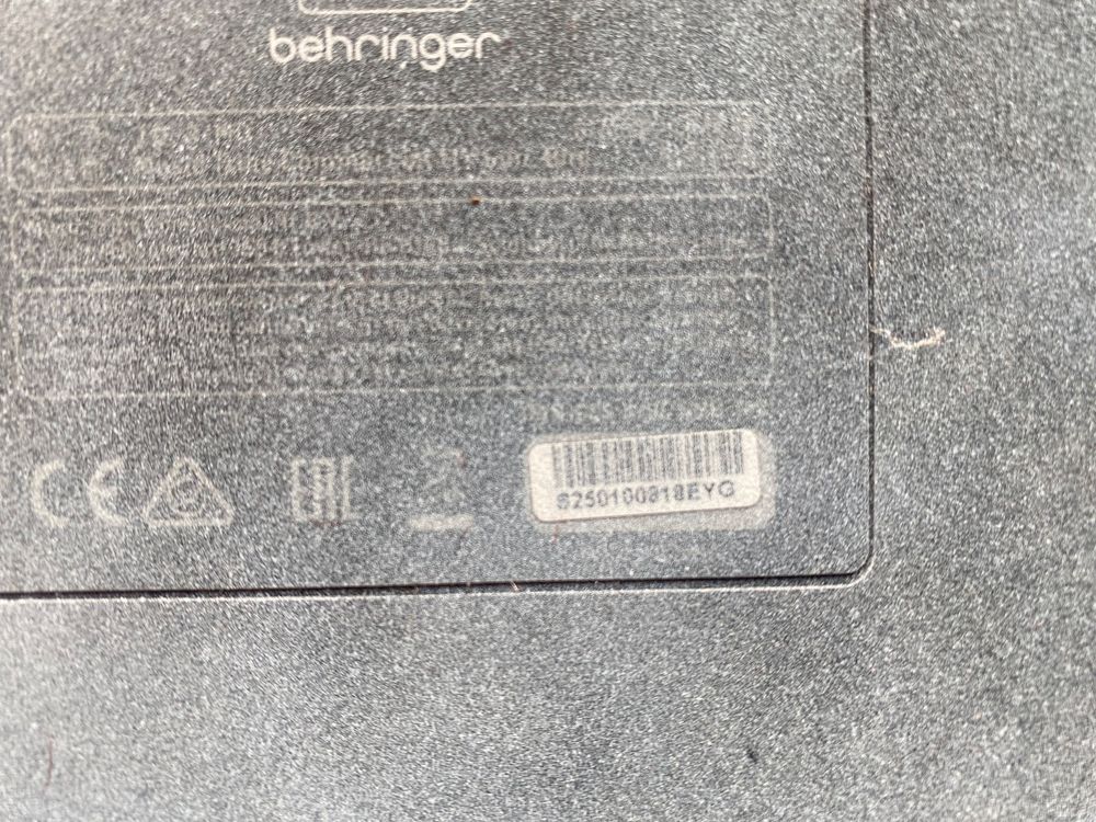 Behringer TD3 MO, 3Mte alt aber verschönert :) (Gebraucht) in Chur für CHF 90 – mit Lieferung ...