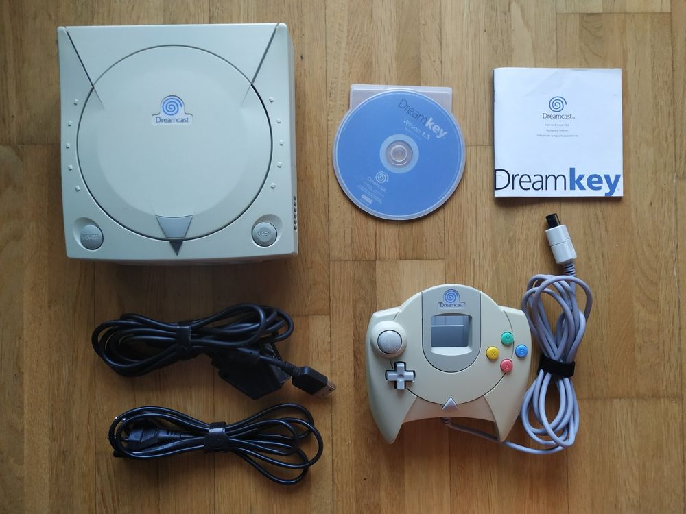 Sega Dreamcast (PAL) - Ab 1.- Fr. !!! (Gebraucht) in für CHF 91 – mit ...