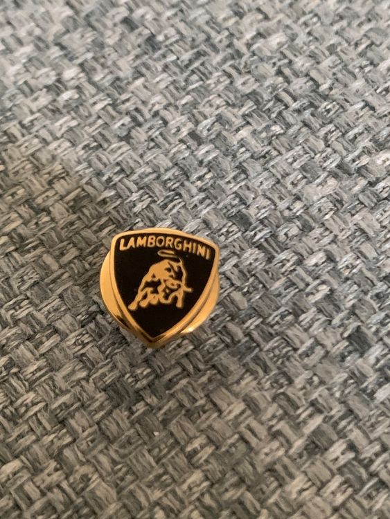 Pin’s Lamborghini (Gebraucht) in Neuchâtel für CHF 10 – mit Lieferung ...