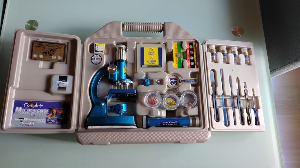 MICRO SCIENCE Mikroskop Set mit Koffer für Schüler (Gebraucht) in Langenthal für CHF 30 – mit ...