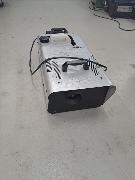 Defekte Nebelmaschiene ZF- Series ZF-3000 Fogger Machine | Kaufen auf ...