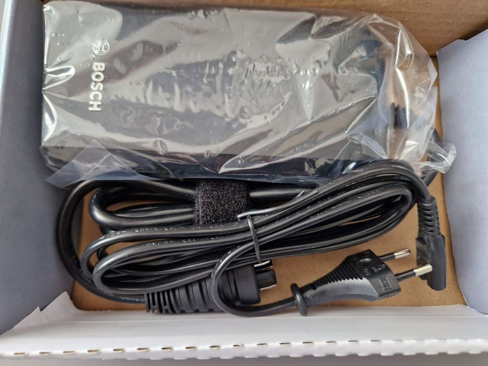 Bosch Compact Charger 2A Ladegerät | Kaufen auf Ricardo