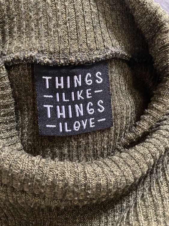 Dunkelgrünes Oberteil von Things I Like Things I Love | Kaufen auf Ricardo