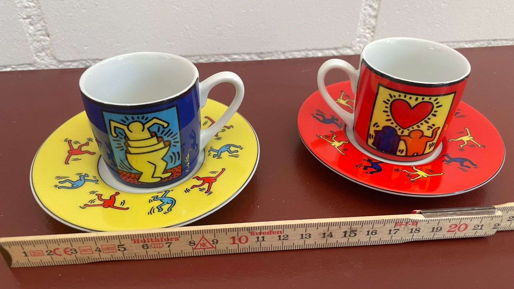 2 Keith Haring Espressotassen mit Untertassen, Top Zustand! (Neu ...