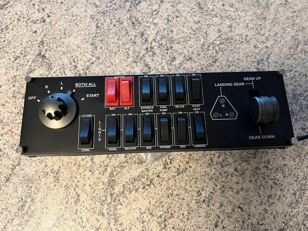 Saitek (Logitech) Pro Flight Switch Panel | Kaufen auf Ricardo Saitek (Logitech) Pro Flight Switch Panel | Kaufen auf Ricardo
