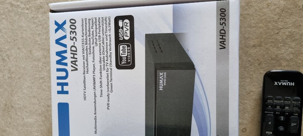 Sateliten Schüssel und HUMAX VAHD-5300 Receiver | Kaufen auf Ricardo