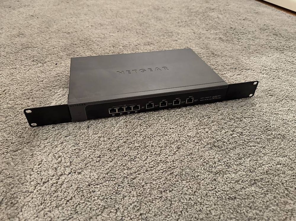 Netgear Prosafe Firewall SRX5308 (Gebraucht) in Dättwil AG für CHF 80 ...