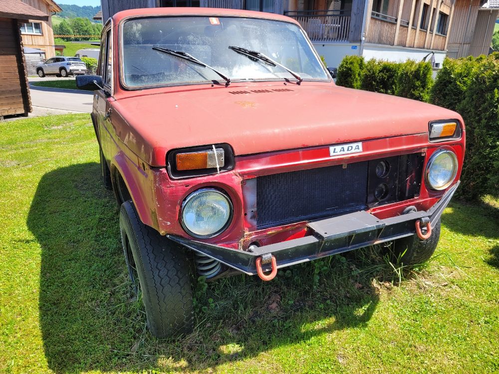Lada mit 30km/h begrenzung (Defekt) in Appenzell für CHF 1000 – nur ...