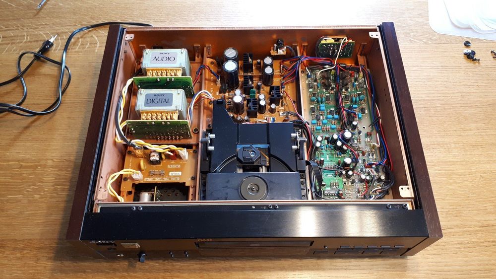 Sony CDP-X505ES CD-Player (Gebraucht) in Oberentfelden für CHF 356 ...