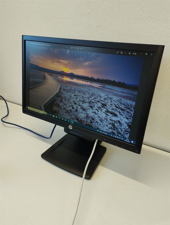 Monitor HP Compaq LA2306x DVI, DP, VGA (Gebraucht) in Niederdorf für ...
