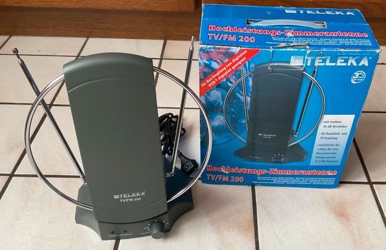 Teleka TV/FM 200 Zimmerantenne (Neu (gemäss Beschreibung)) in ...