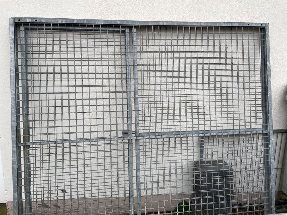 Hundezwinger 2 Elemente Bromet Gitter (Gebraucht) in Full-Reuenthal für ...