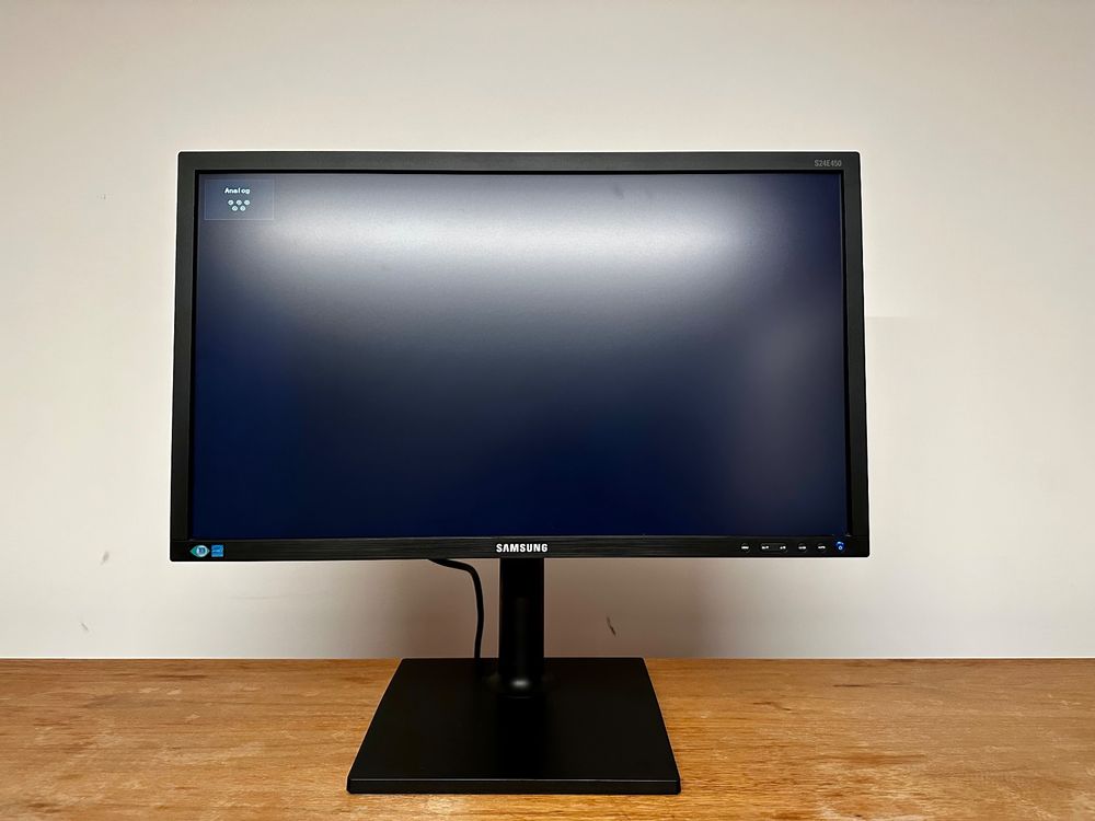 Monitor Samsung S24E450 | Kaufen auf Ricardo