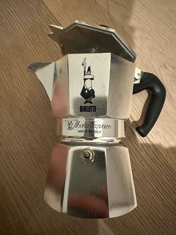 Bialetti - Moka Express 3 Tassen (Neu (gemäss Beschreibung)) in für CHF 16 – mit Lieferung auf ...
