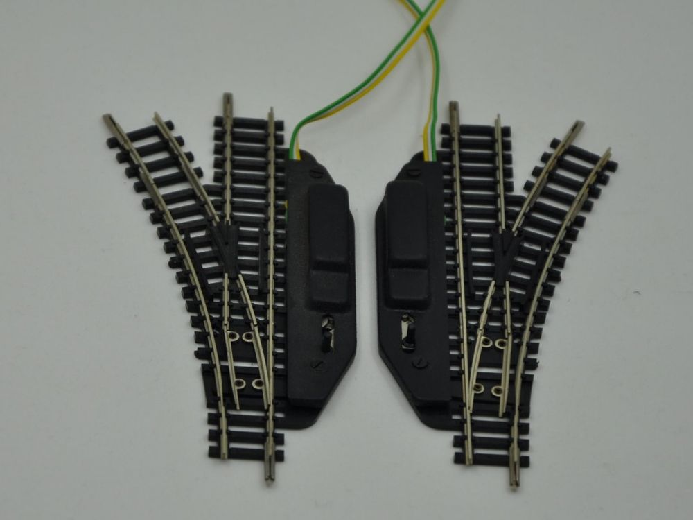 Trix Minitrix 4962 elektrischesWeichenpaar Spur N (Gebraucht) in St ...