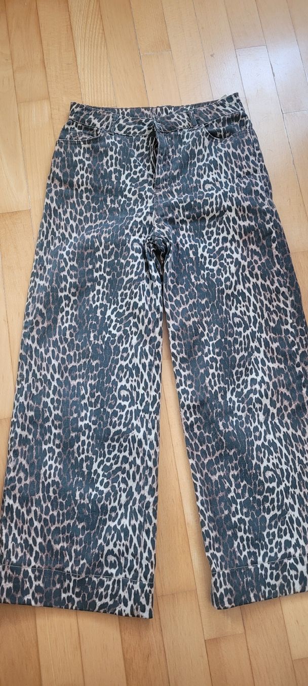 Calzedonia jeans pantalon M leopard (D'occasion) à Echallens pour CHF ...