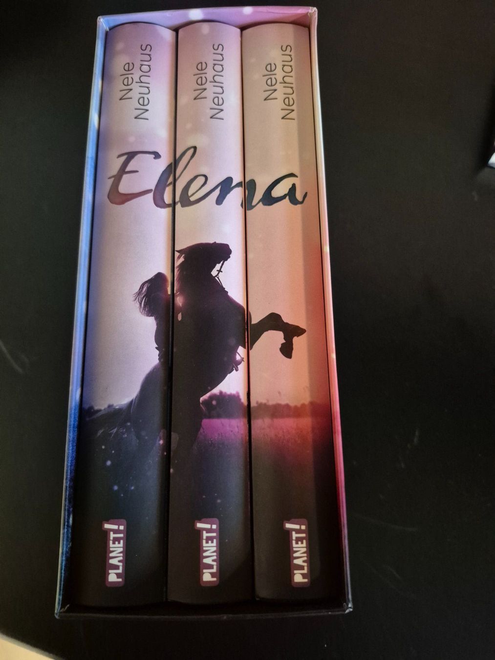 Elena von Nele Neuhaus Band 1-7 (Gebraucht) in Dozwil für CHF 20 – mit Lieferung auf Ricardo kaufen