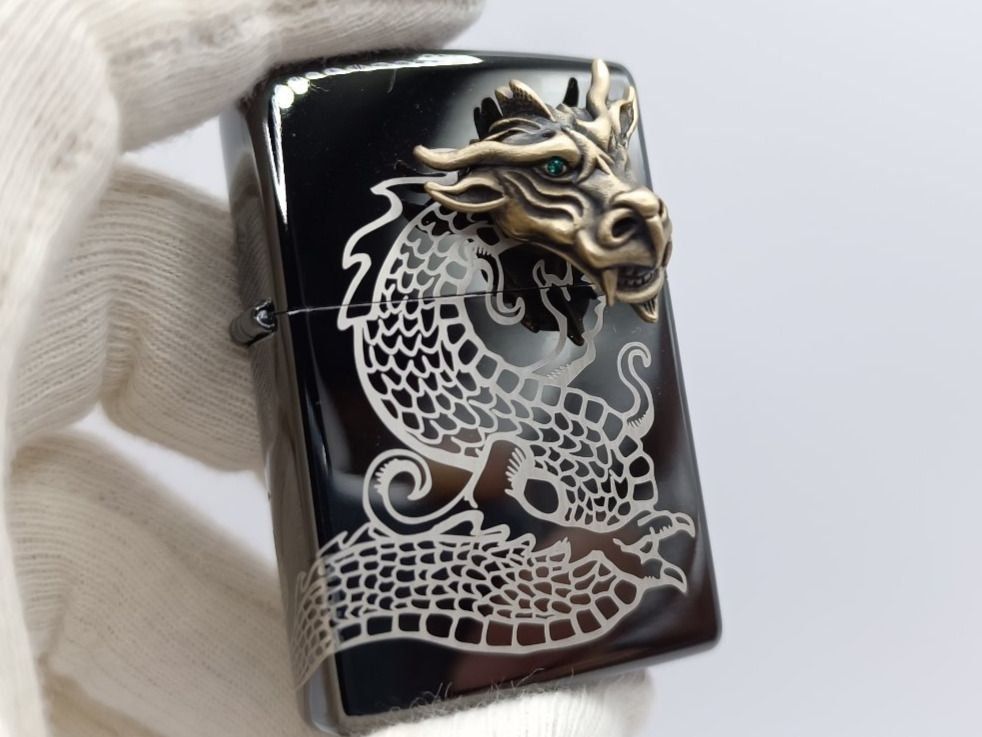 ZIPPO Rarität Golden Dragon Head Ebony Limited Edition (Neu und originalverpackt) in Ennenda für ...
