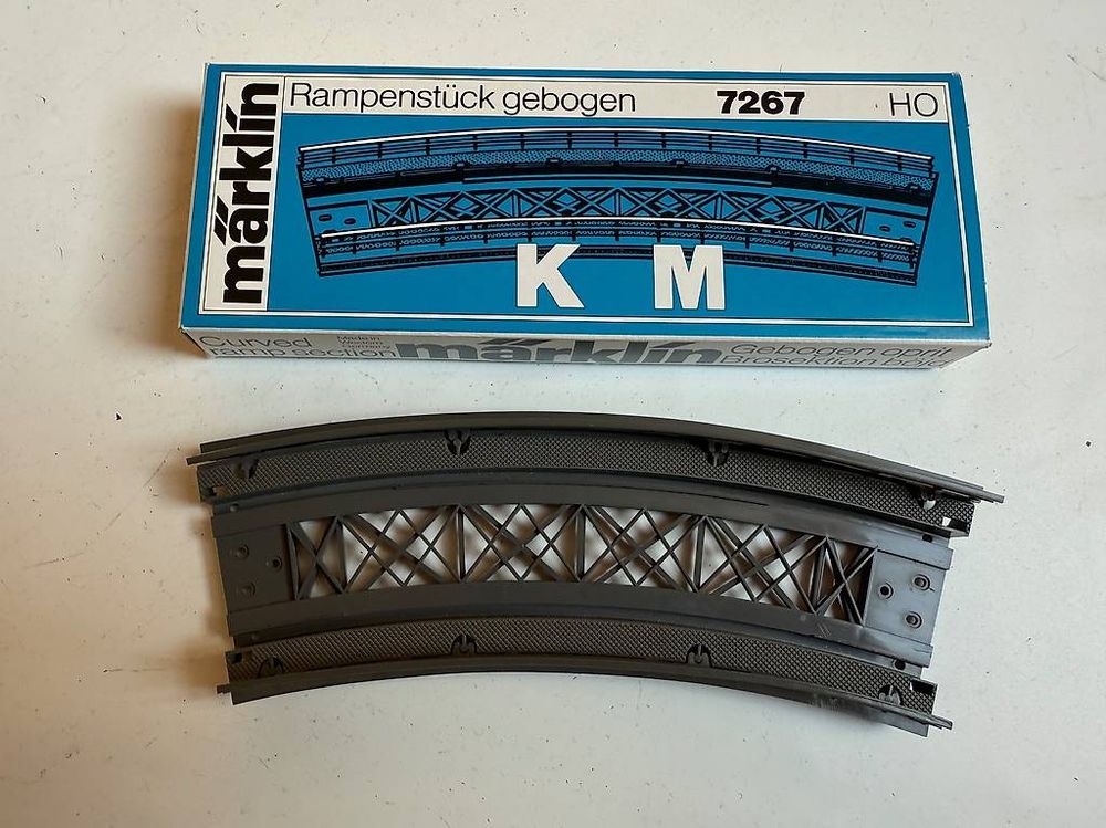 Märklin 7267 Rampenstücke gebogen (M+K Gleis) (11) (Gebraucht) in ...